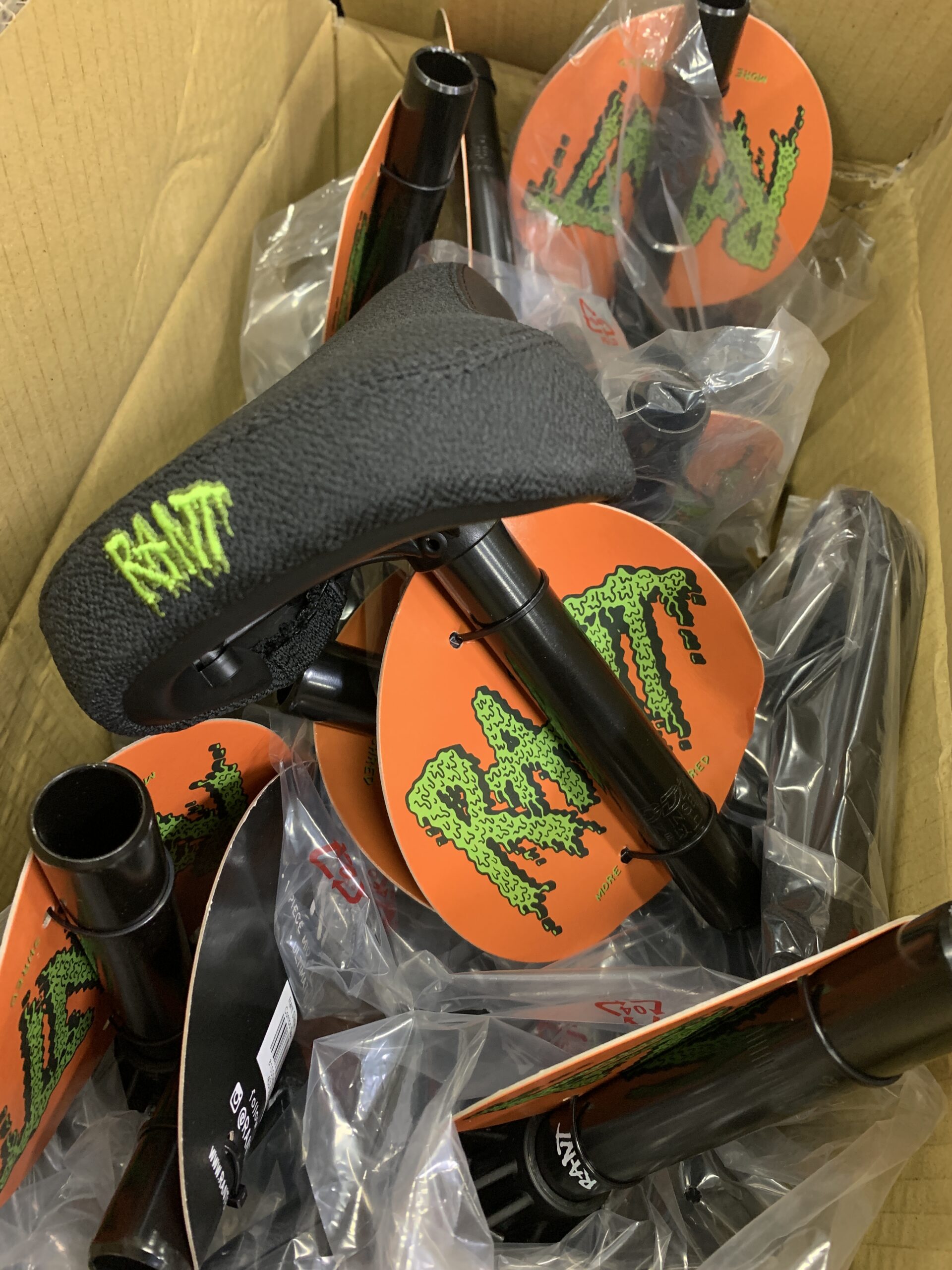 SUBROSA と RANT のパーツが入荷しました〜!! – JYKK JAPAN